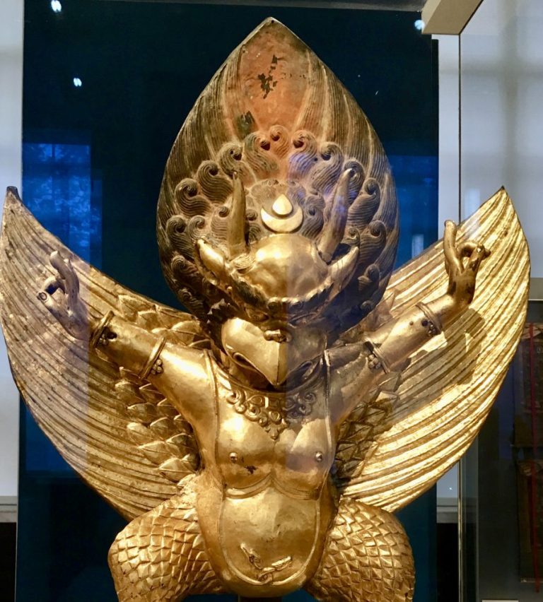 Part 2 of 3: Strolling the British Museum by da-AL – Happiness Between ...